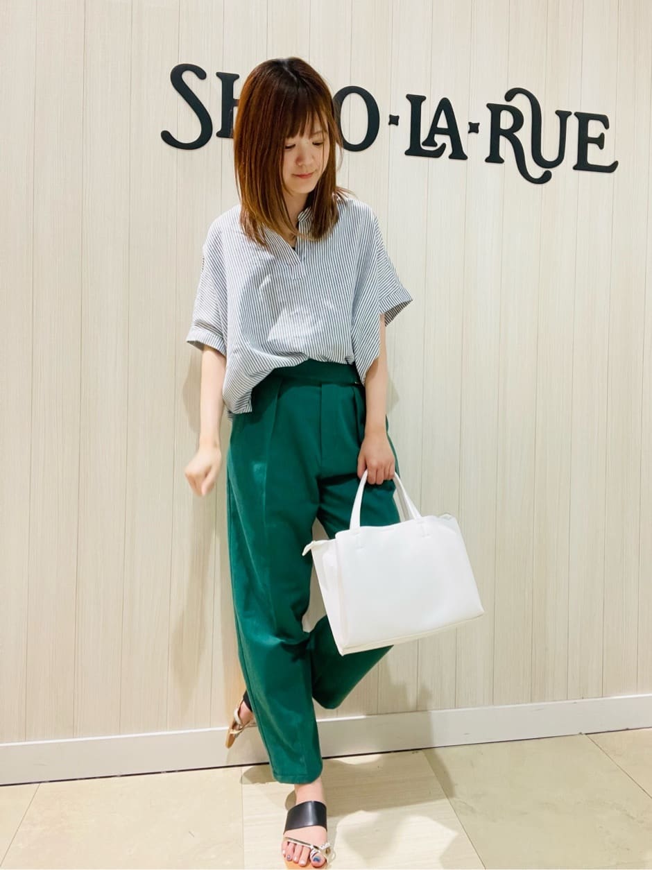 SHOO・LA・RUEの【洗える】フレンチリネンドルマンスキッパーシャツを使ったコーディネート | Rakuten Fashion(楽天ファッション／旧楽天ブランドアベニュー)2603223