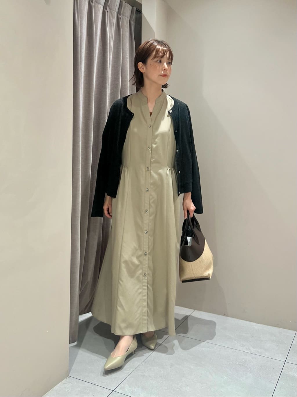 UNITED ARROWS green label relaxingのサイド切り替え ノースリーブ ワンピースを使ったコーディネート ...